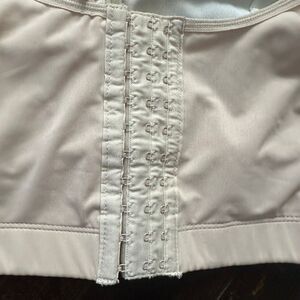 Bellisse | Intimates & Sleepwear | Bellisse Compression Comfort 42 Cd ...